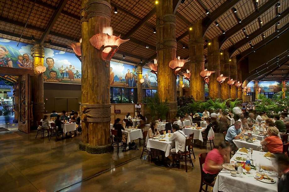 Playing tourist at Hawaii’s popular Polynesian Cultural Center - SFGate