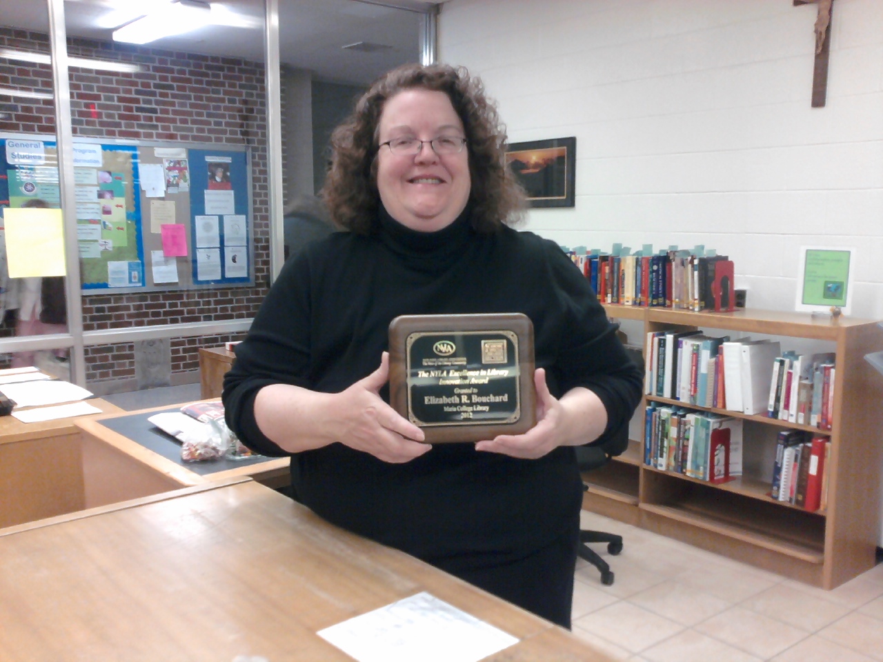 Maria College librarian wins award
