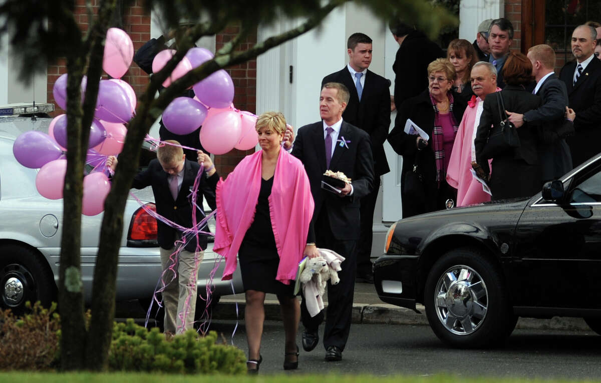 Service for Sandy Hook child reflects love of beach