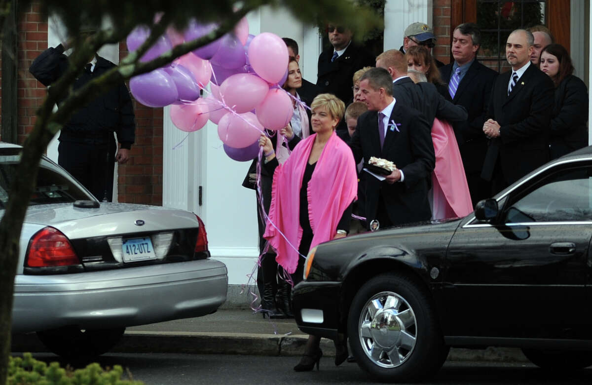 Service for Sandy Hook child reflects love of beach