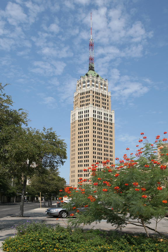 Cityscape: Tower Life Building