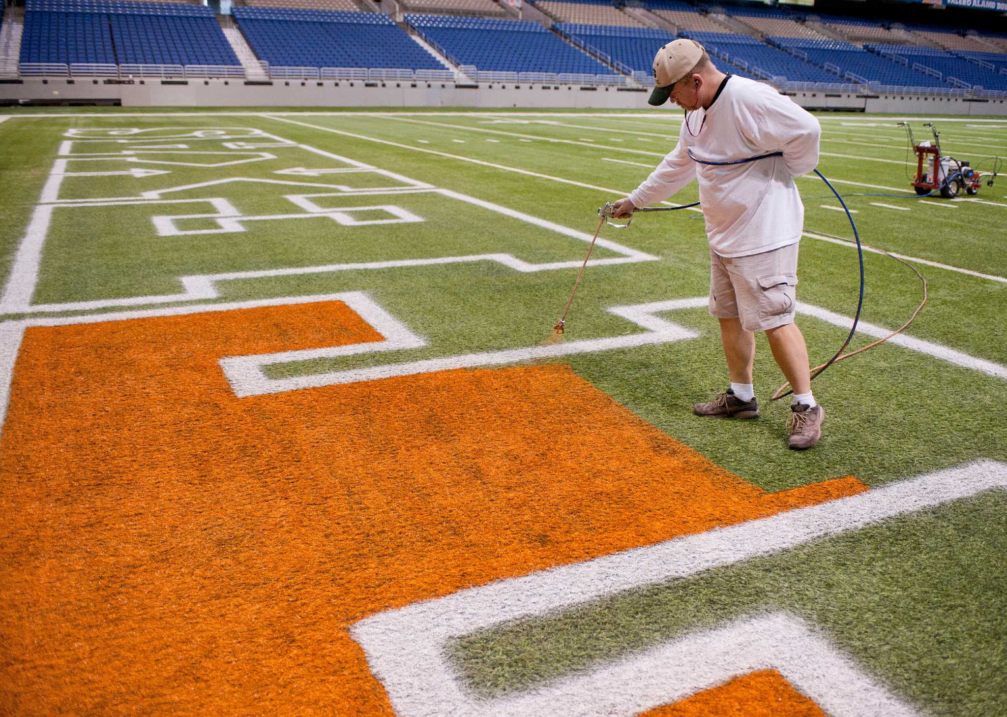 Getting Dome ready for Alamo Bowl