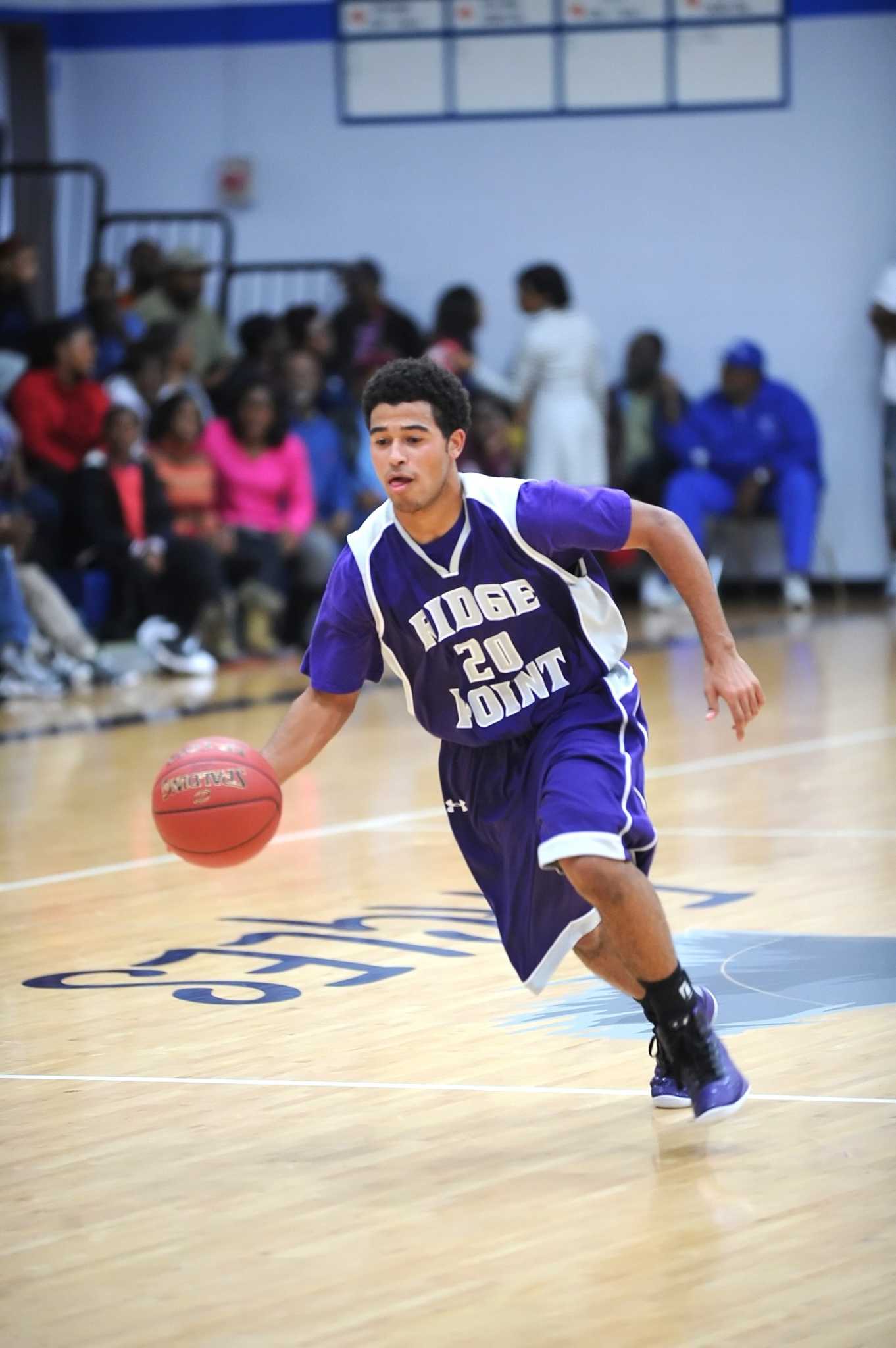 Basketball: Ridge Point building winning tradition