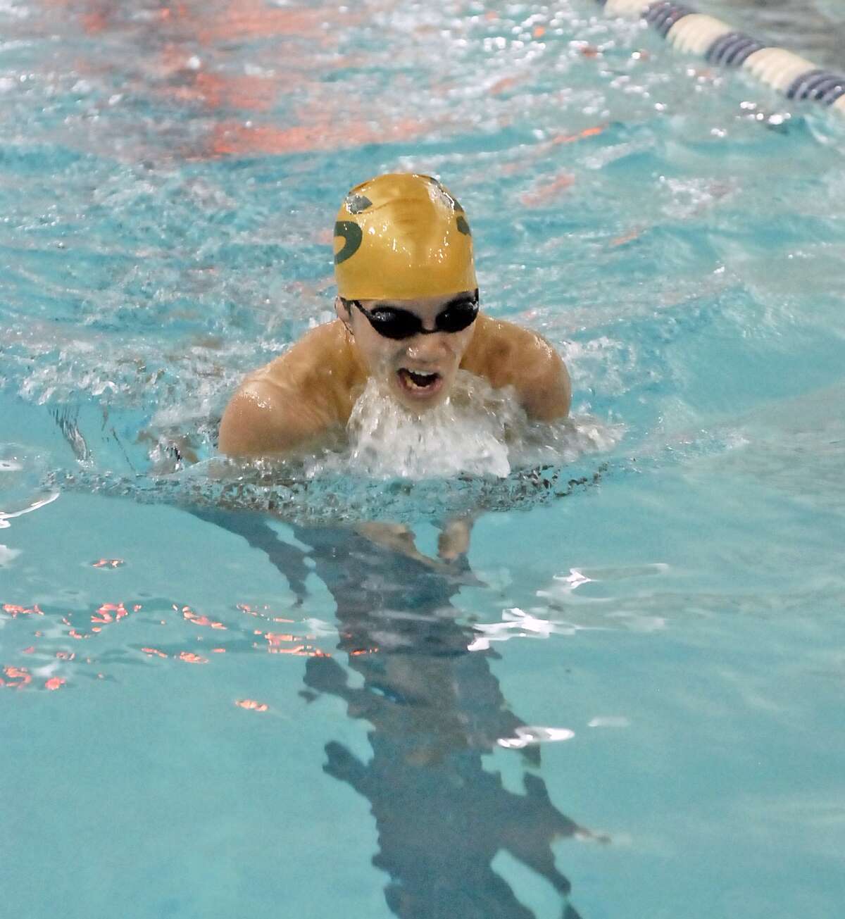 Stratford boys try to repeat Class 4A aquatics crown
