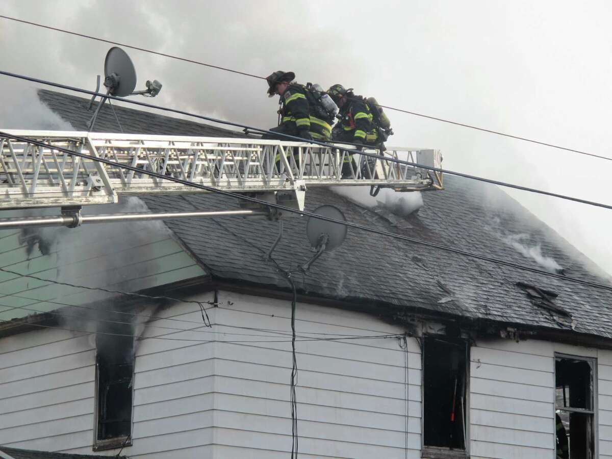 Bridgeport authorities continue search for arsonist in deadly fires Bridgeport authorities continue search for arsonist in deadly fires