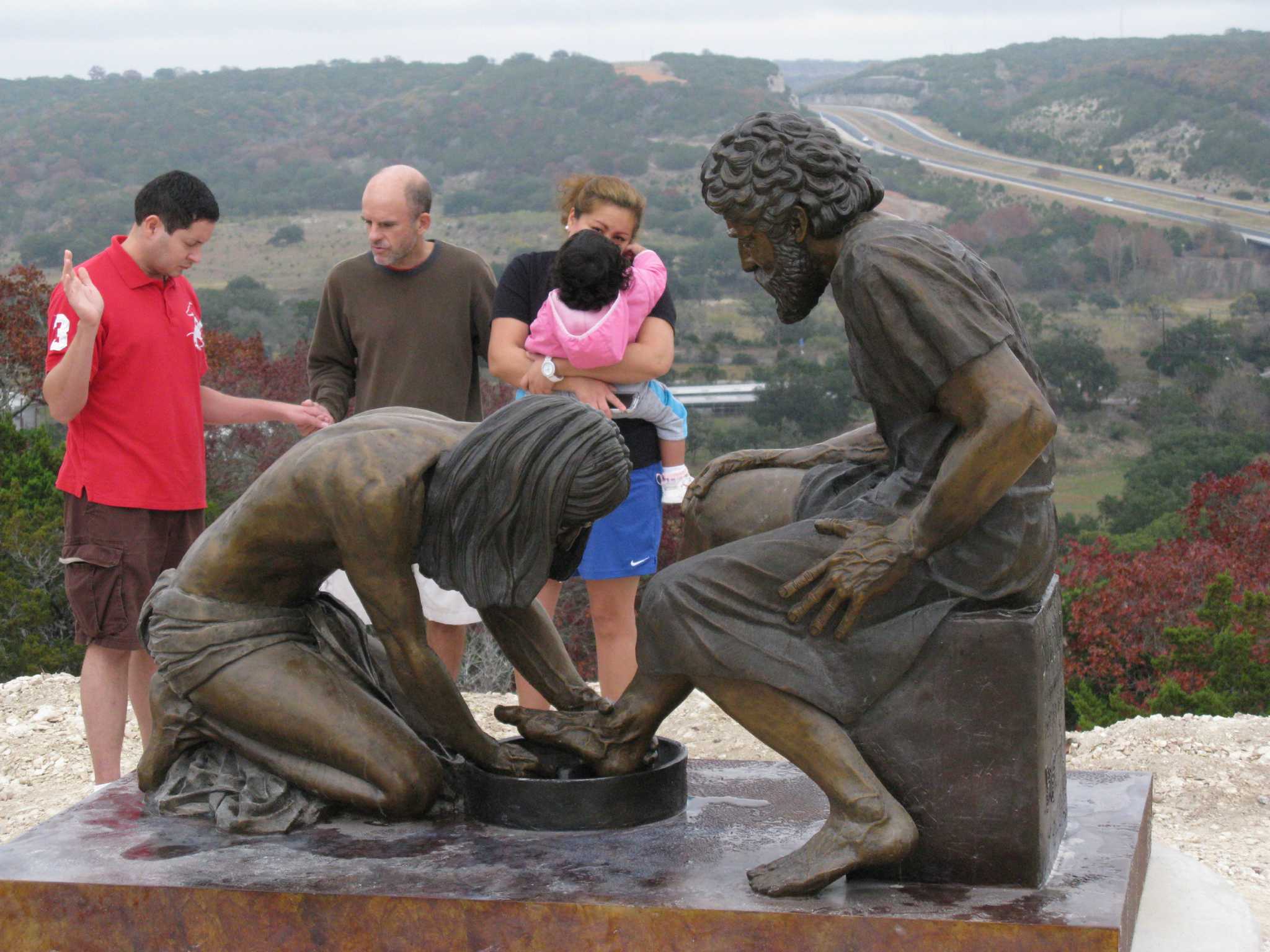 Thousands drawn to site of prayer garden