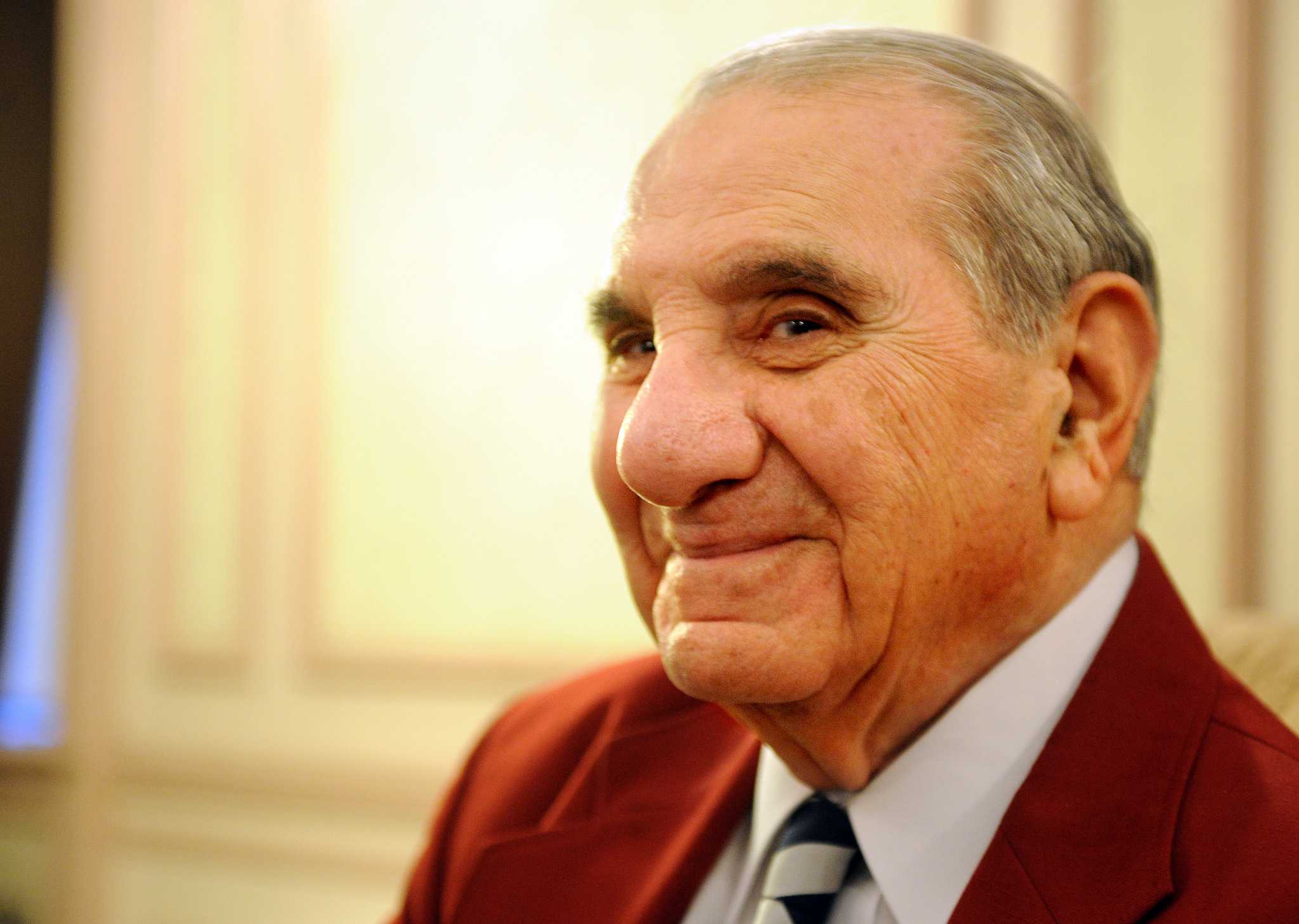 Community leader, lawyer Robert S. Tellalian dies at 91