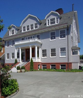 Luxury Bay Area homes selling briskly