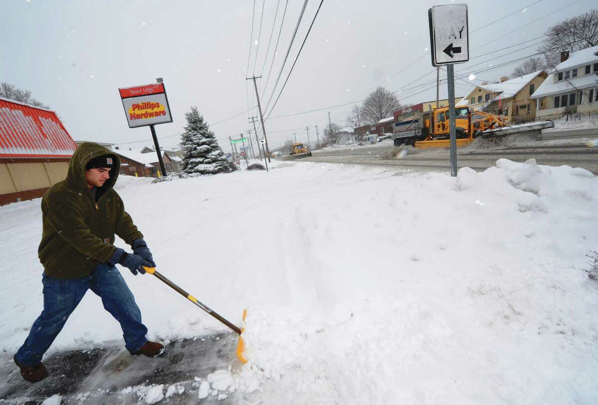 Snow starts buying flurry