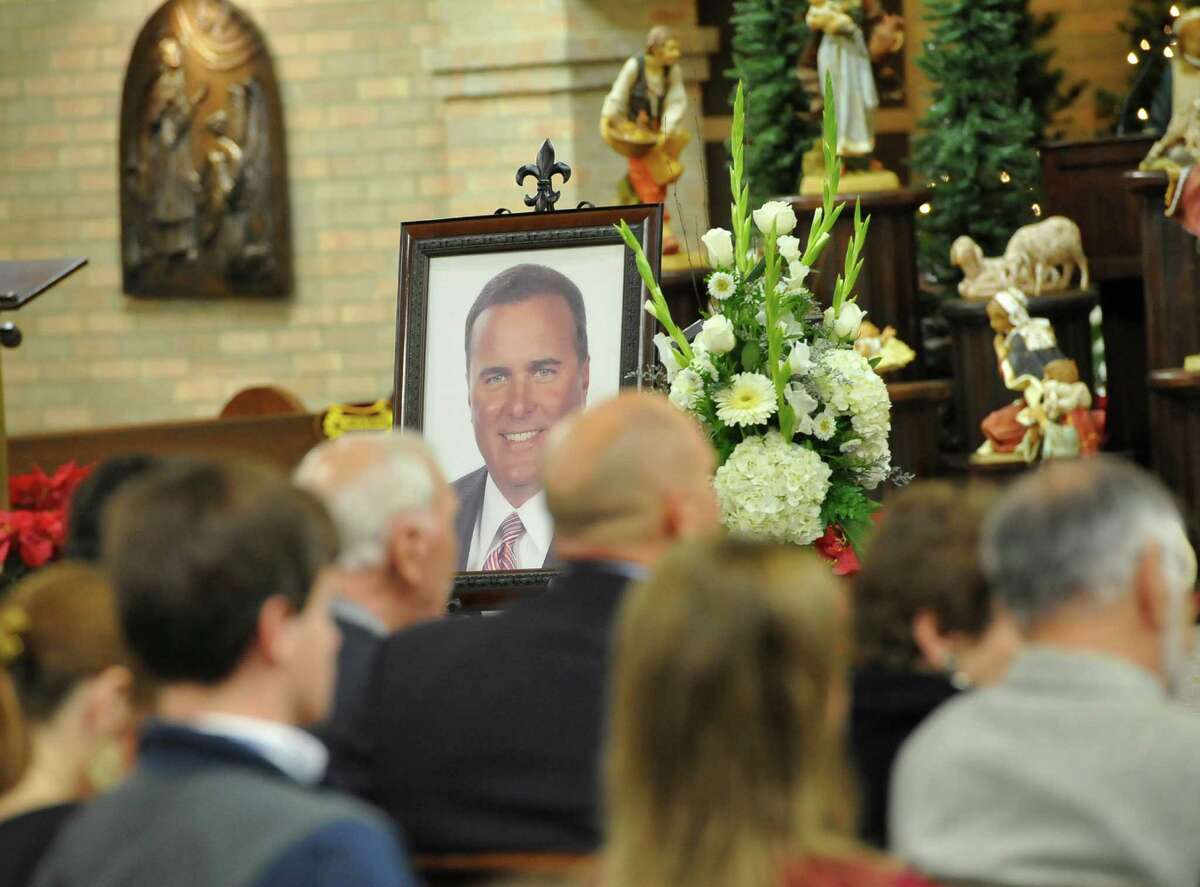 Hundreds attend Beaumont service for Bill Leger