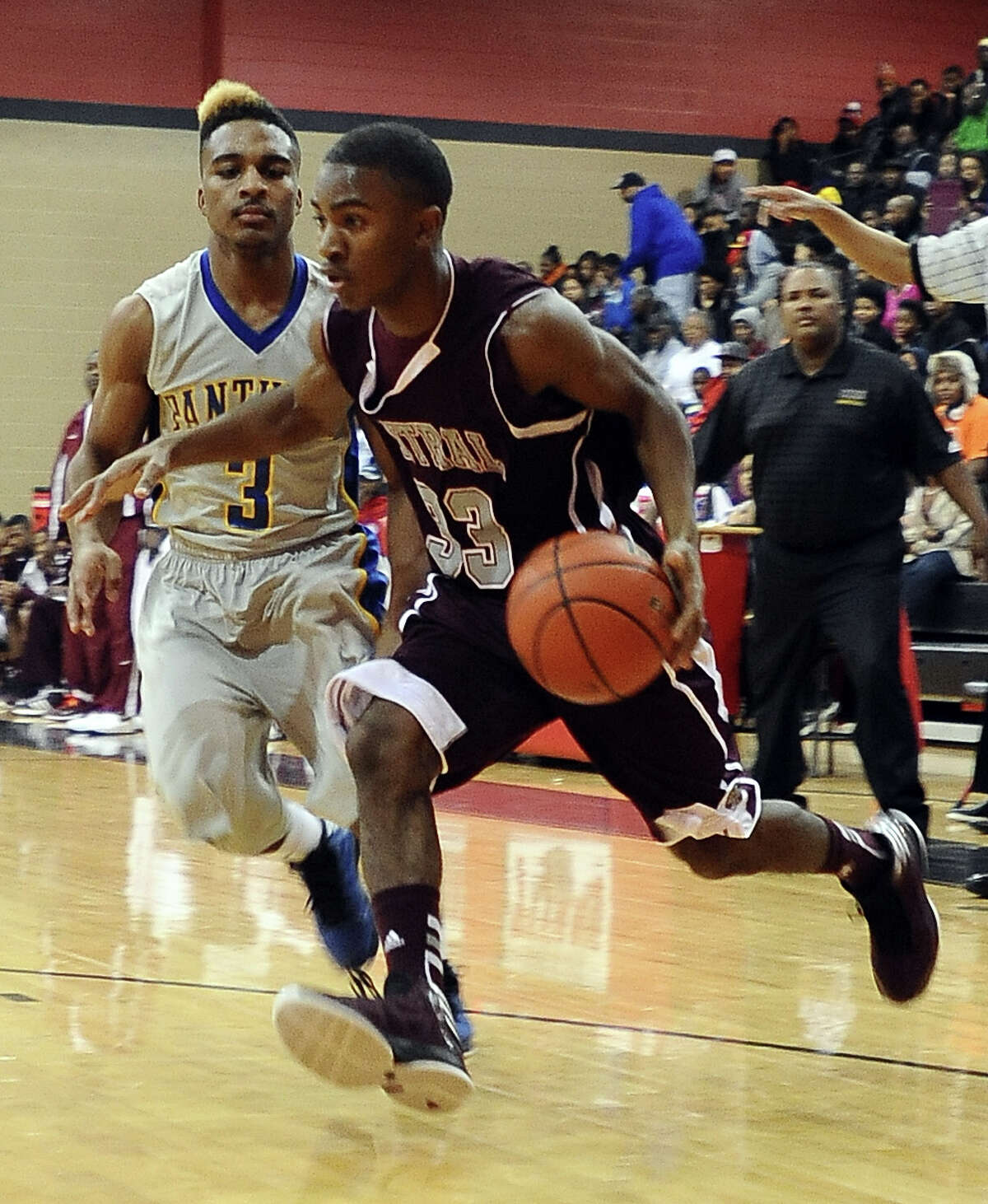 Local basketball teams in state rankings