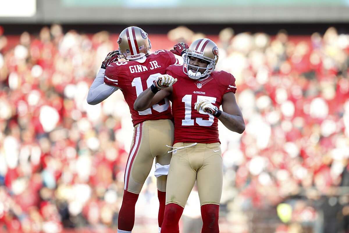 Kaepernick, Crabtree help 49ers by Cards