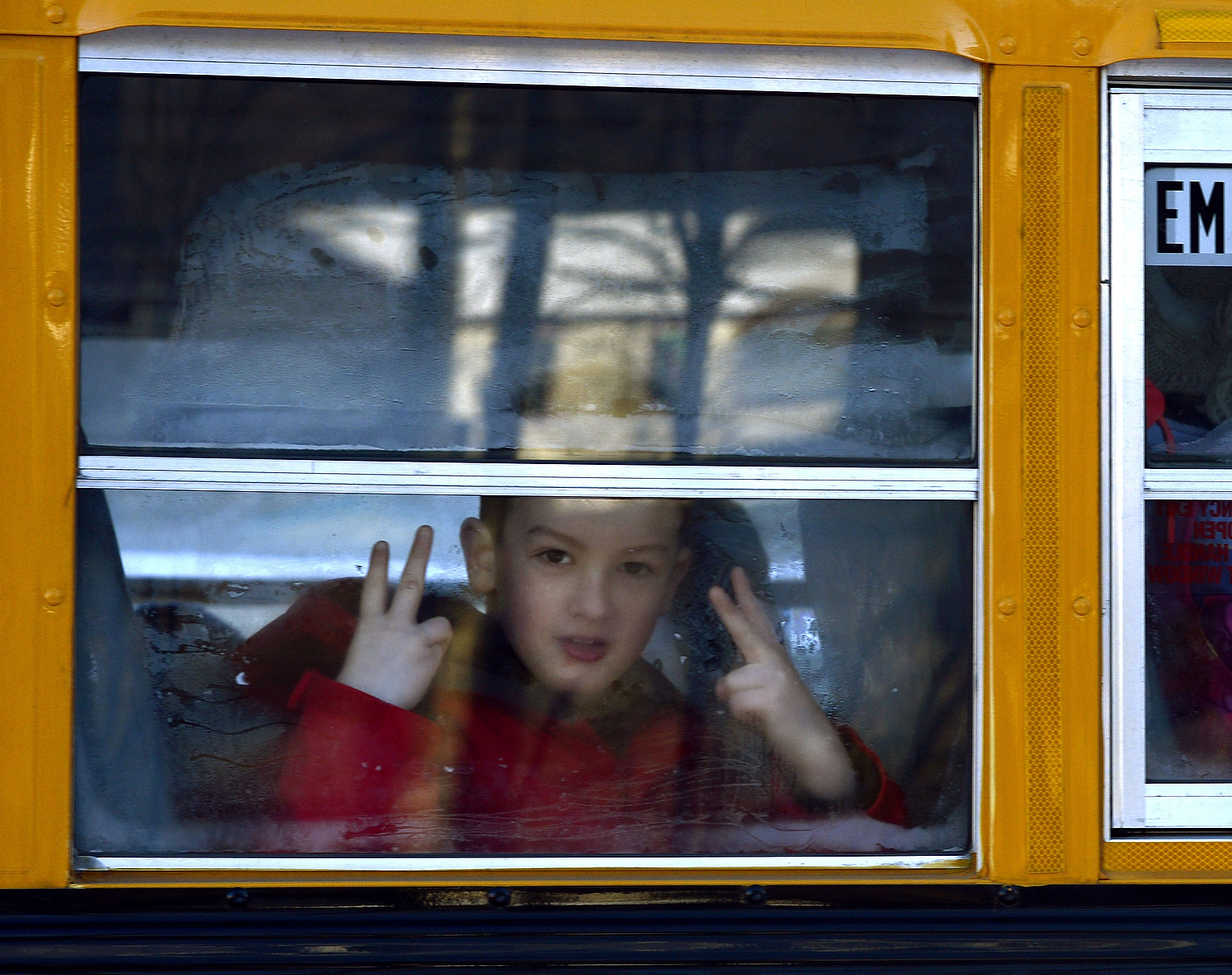 Sandy Hook students back to school full time