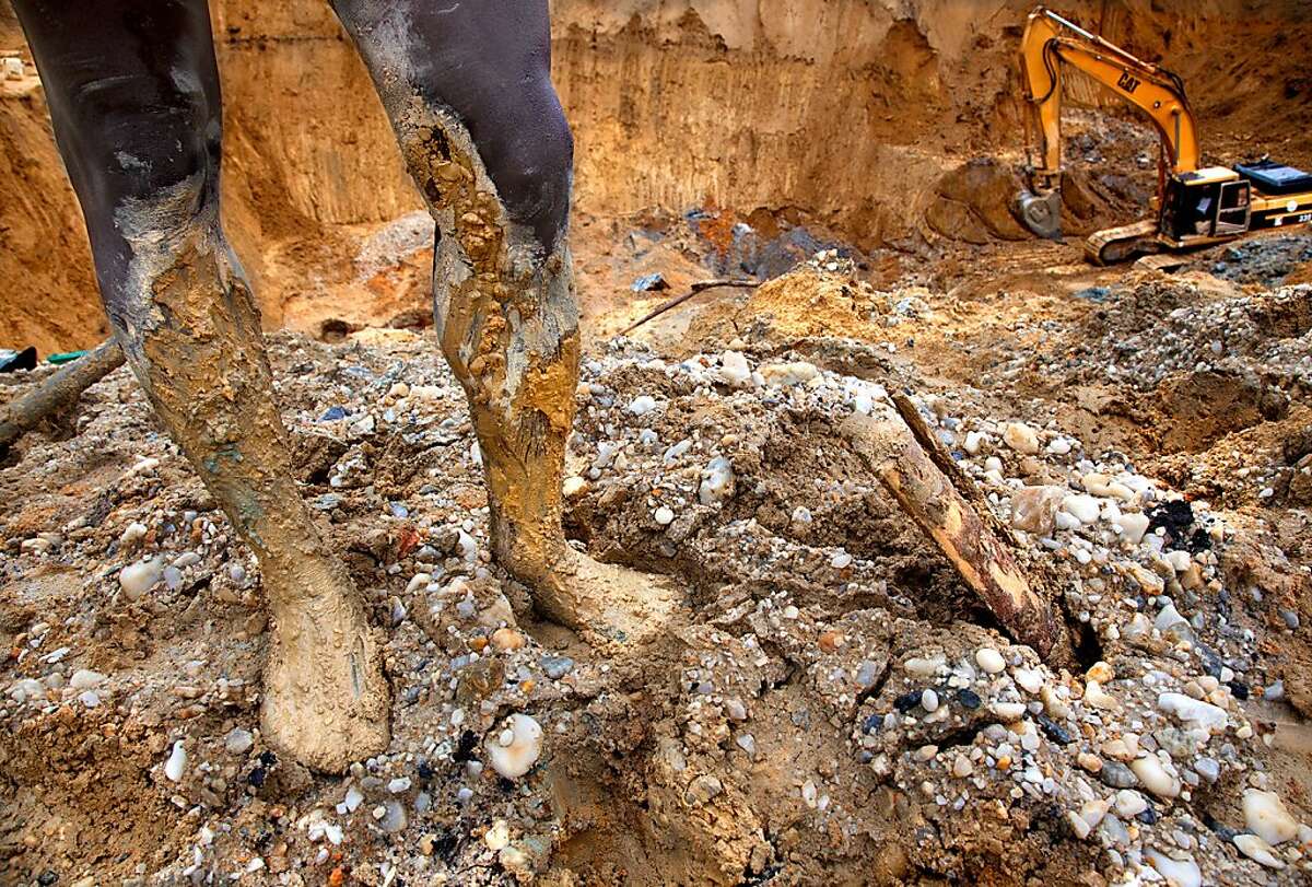 Lisa Kristine photographs slavery