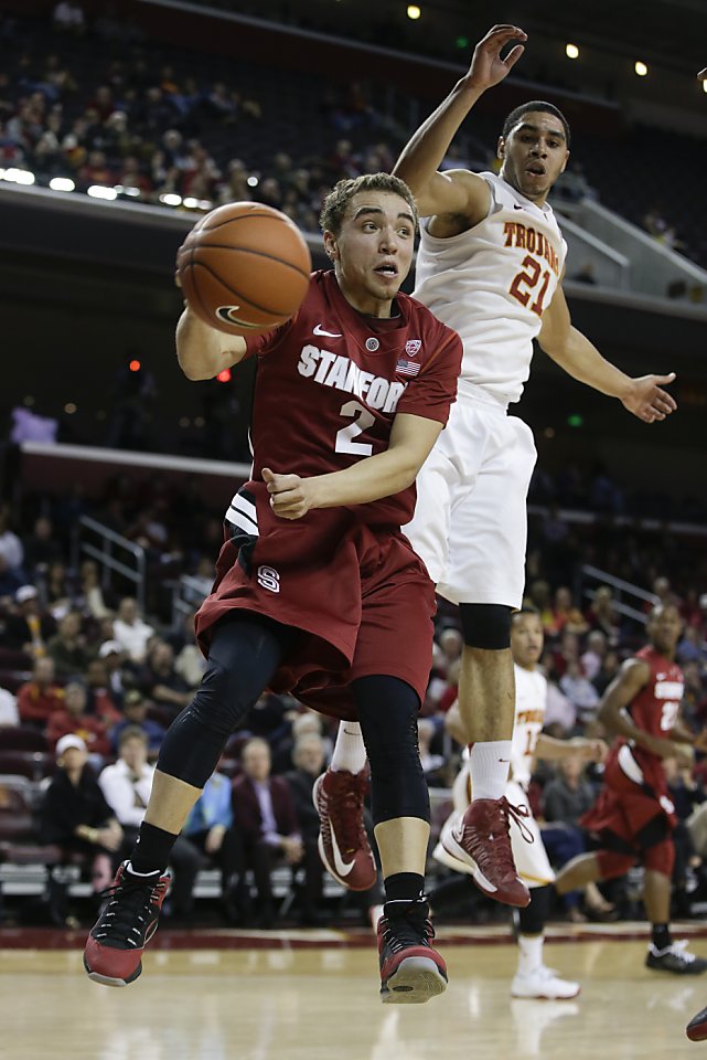 USC overtakes Stanford in 2nd half