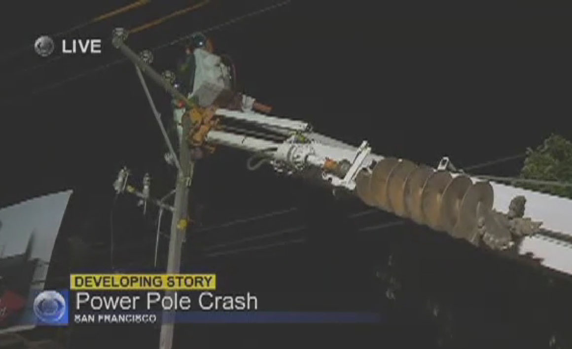 Fleeing driver knocks out power in S.F.