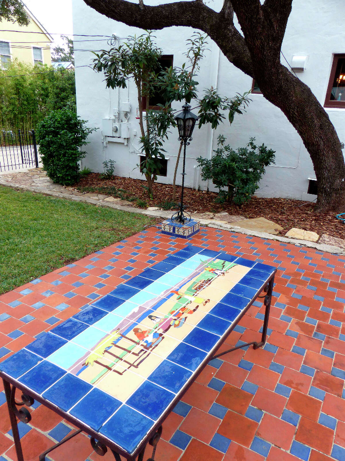 Spaces: Mission tile in all its glory