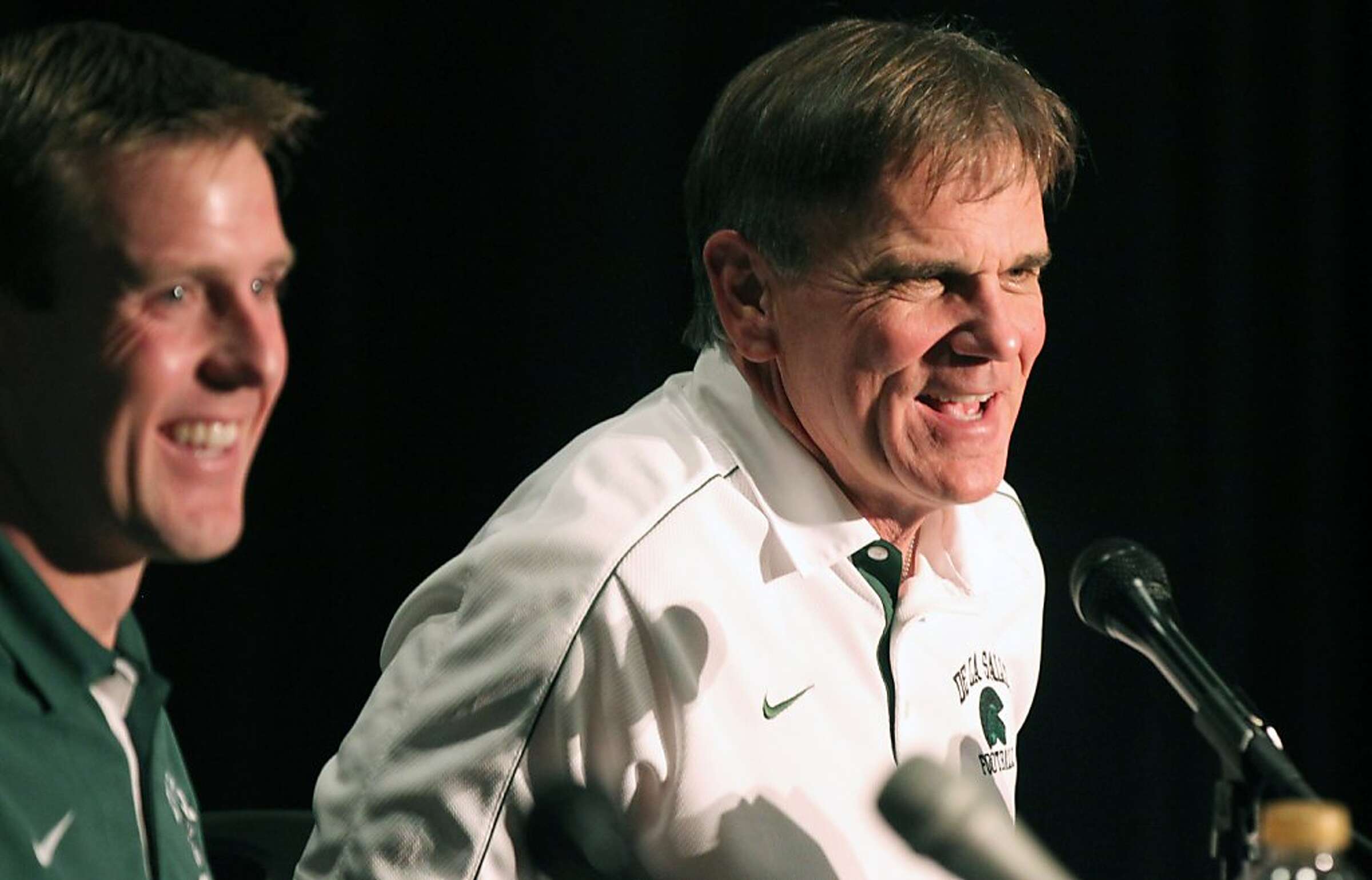 De La Salle's Bob Ladouceur steps down