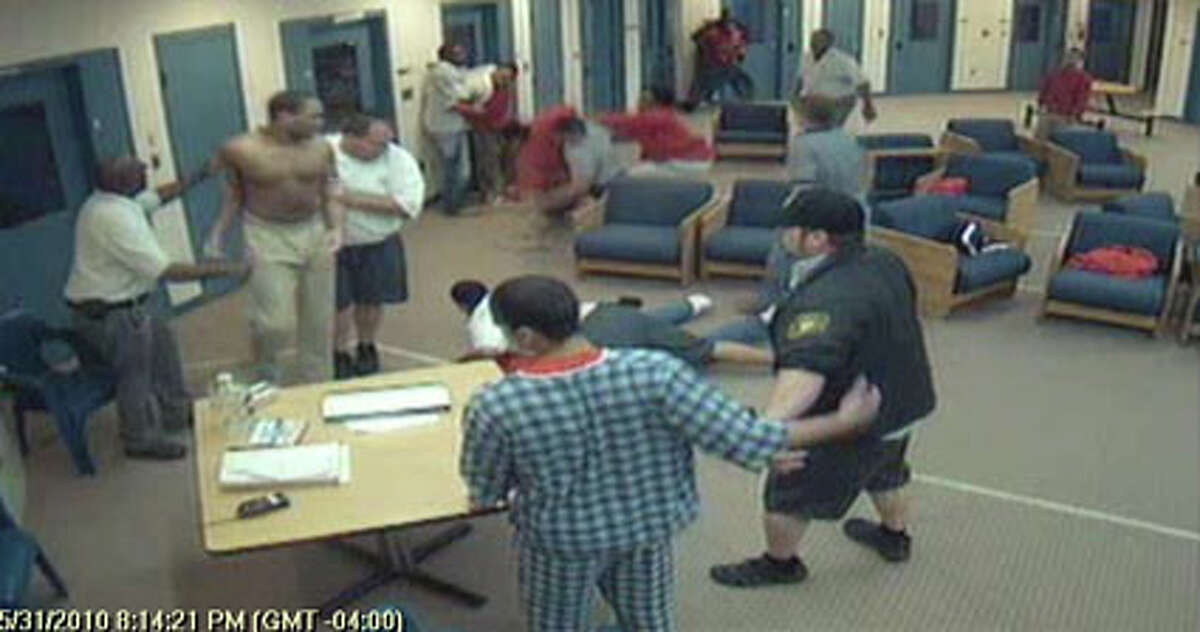 State's 'insecure' youth centers