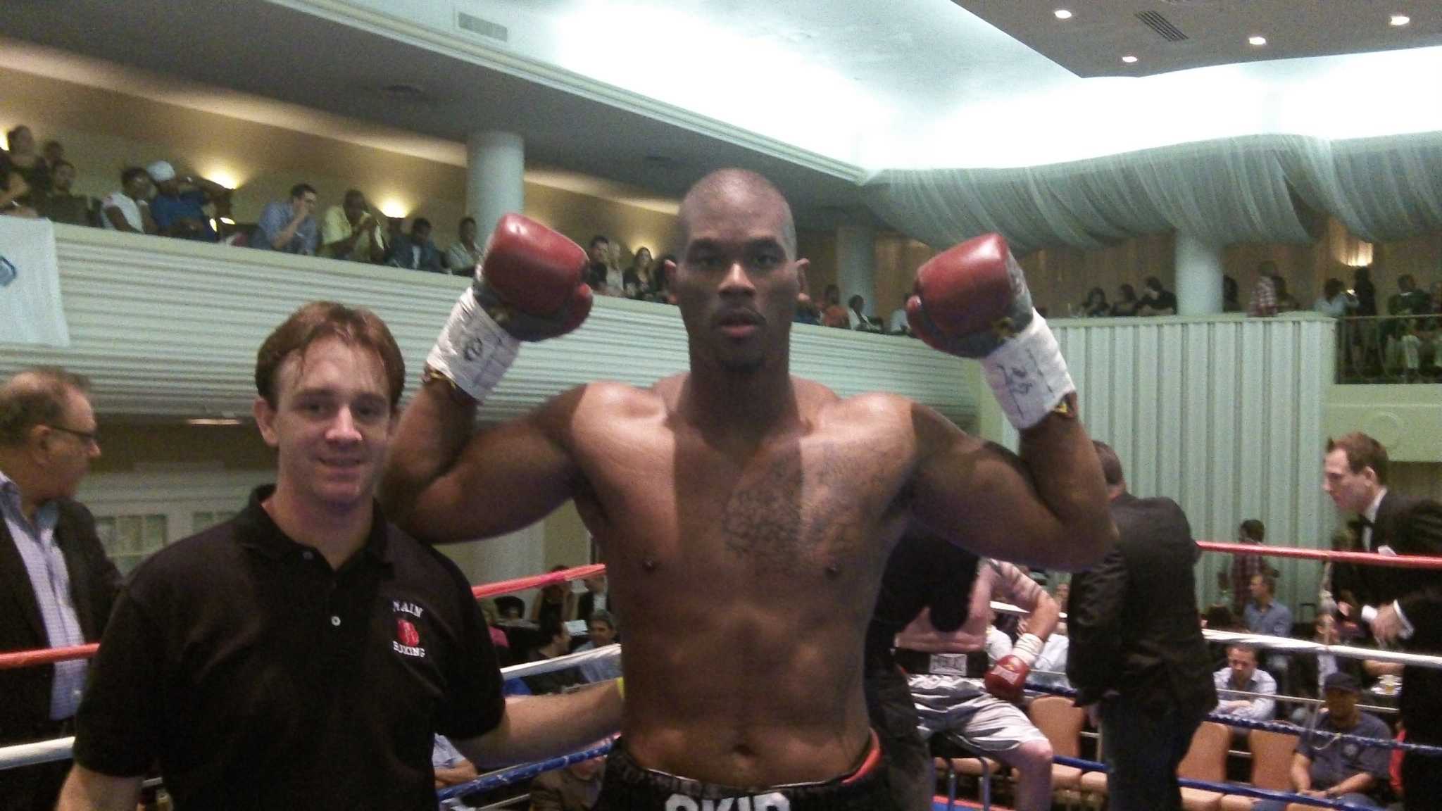 Boxing: Scott, Prograis headline local card