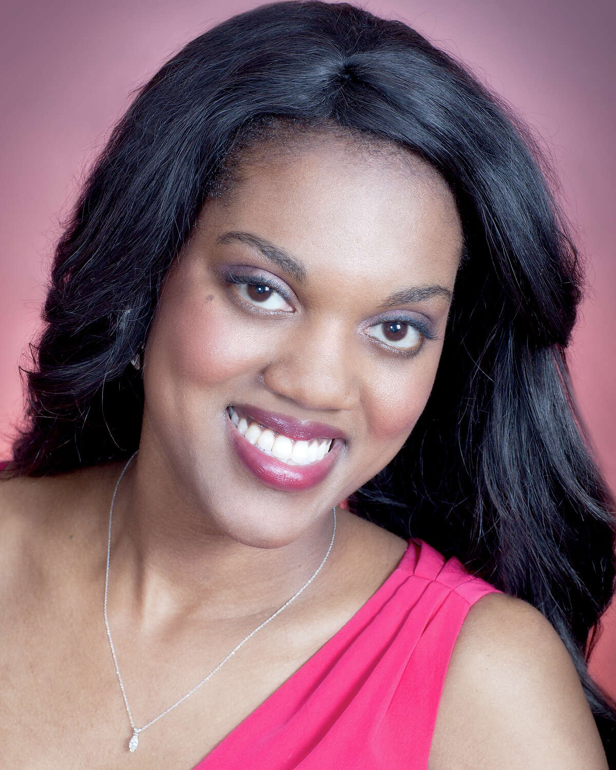Miss Texas' first pitch off target at Rangers game