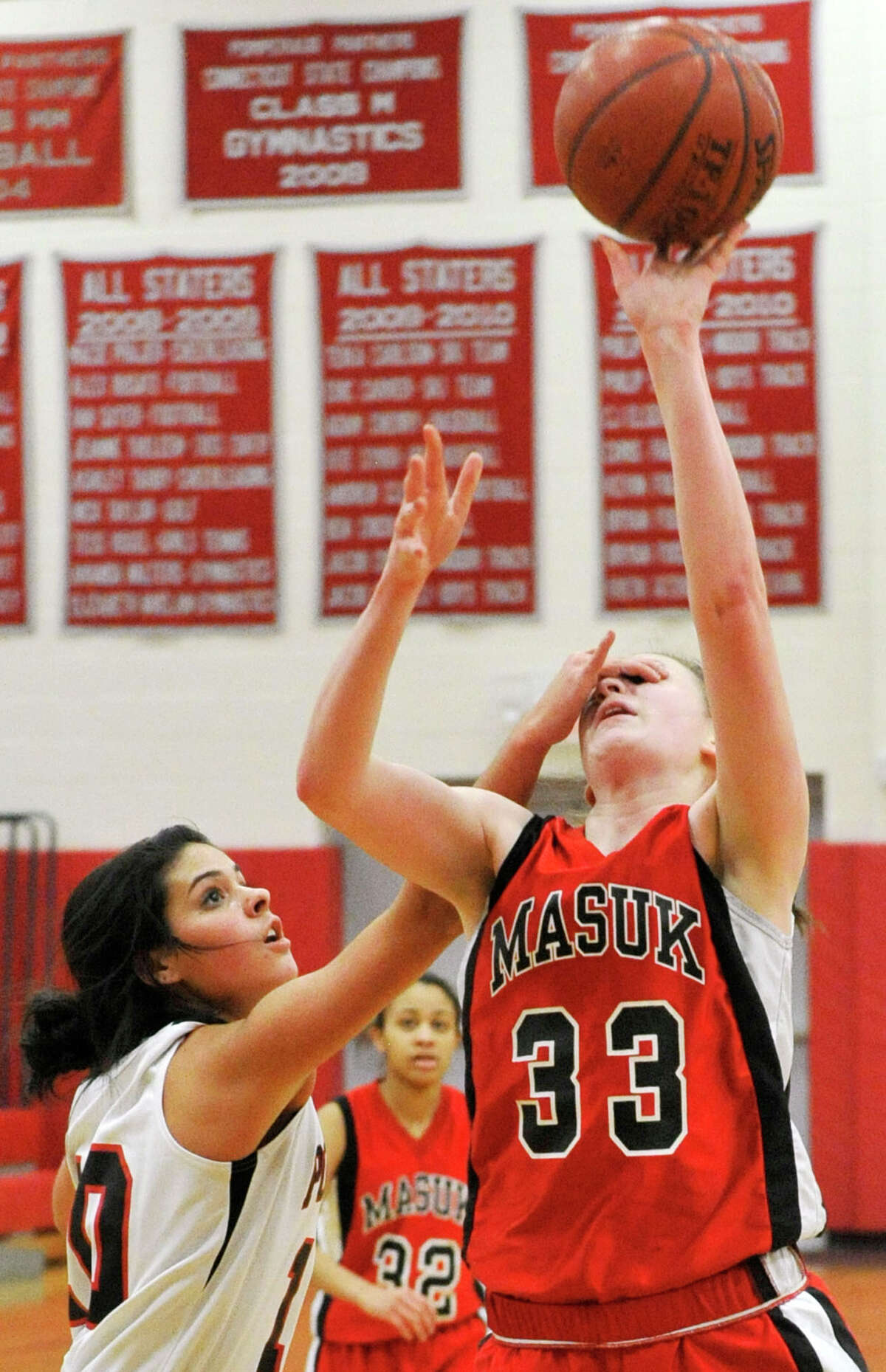 Holness, Pomperaug girls basketball team run away from Masuk, stay perfect