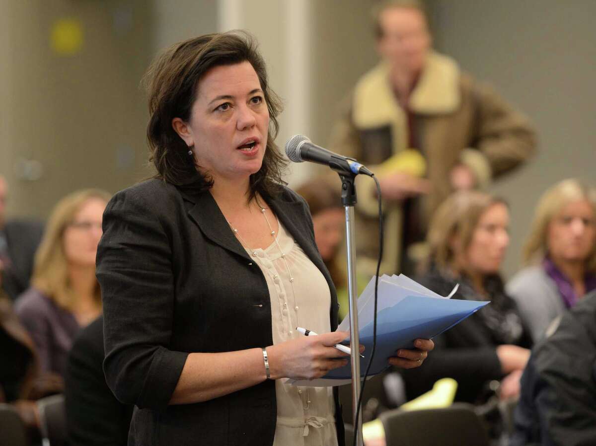 City board says it backs gun show