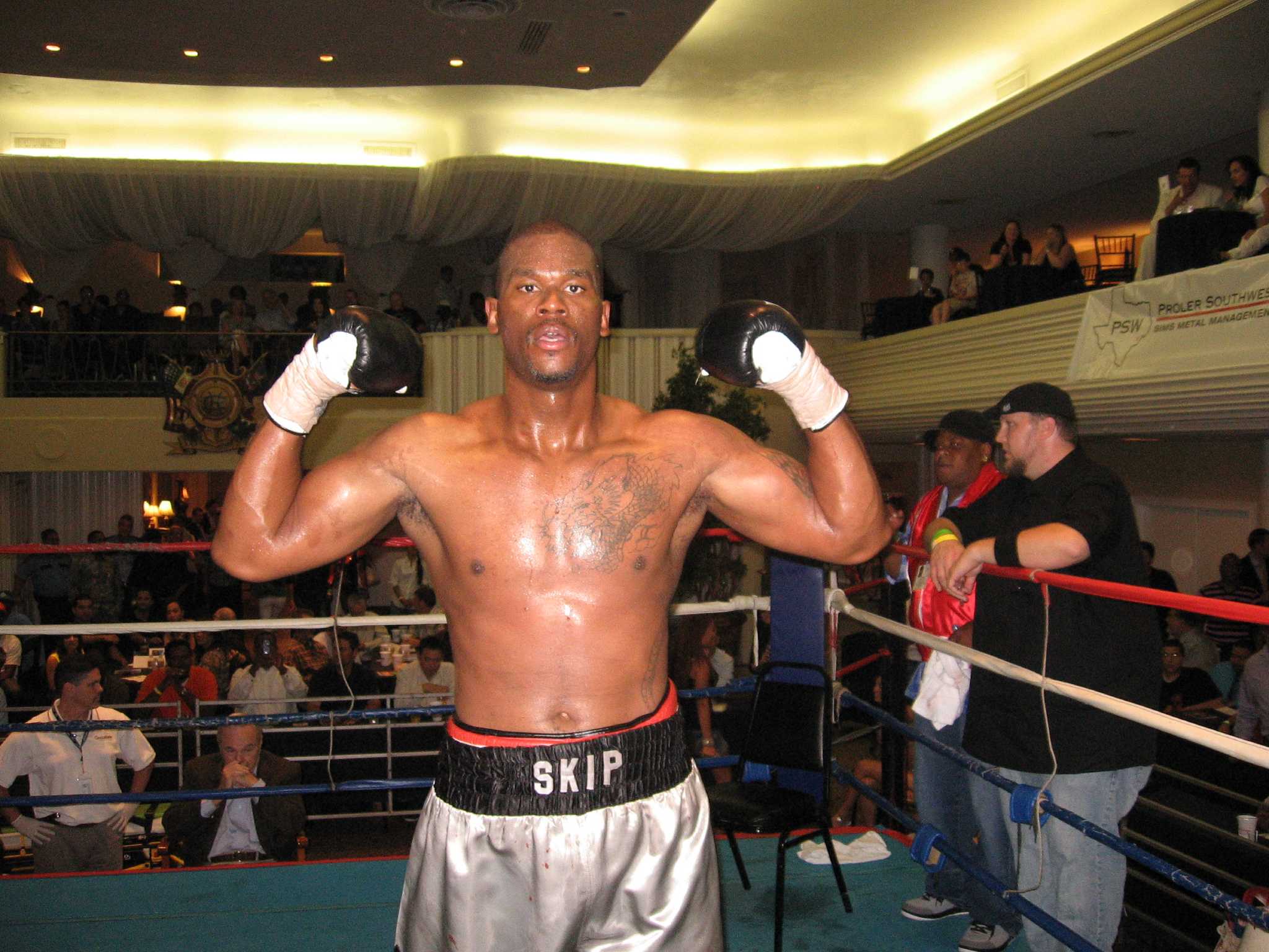 Boxing: Savarese Promotions finds new showcase