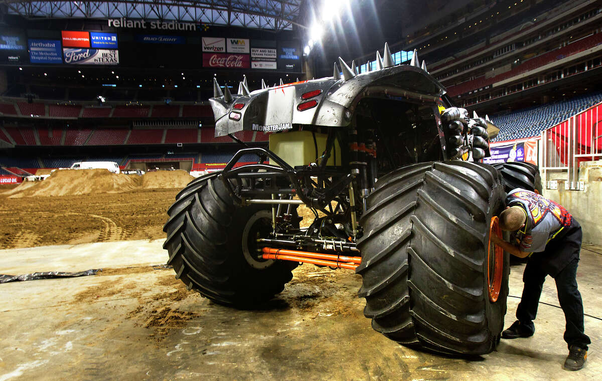 Monster Jam marks 20th anniversary in Alamodome