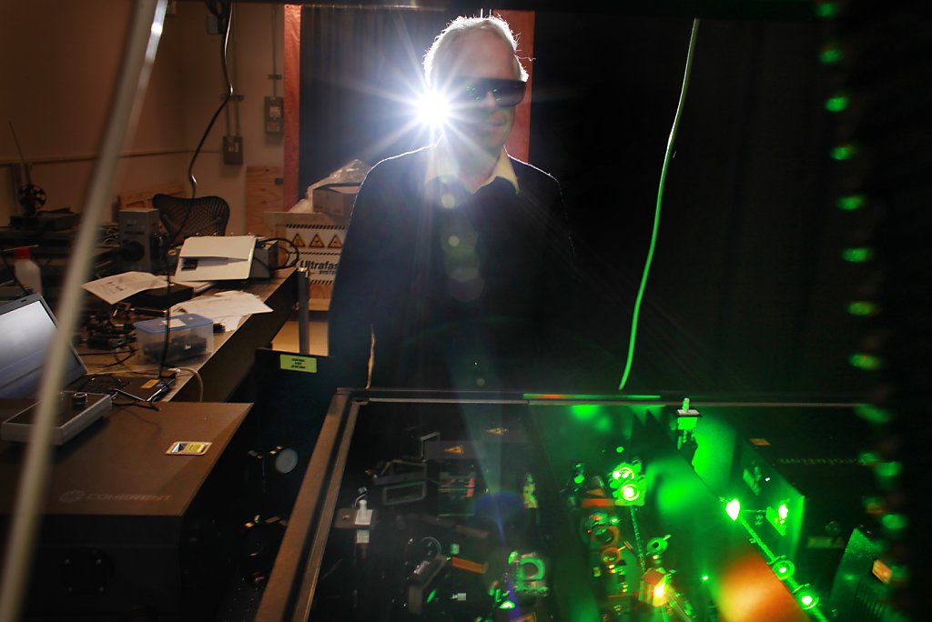 Scientist sees the light on solar energy