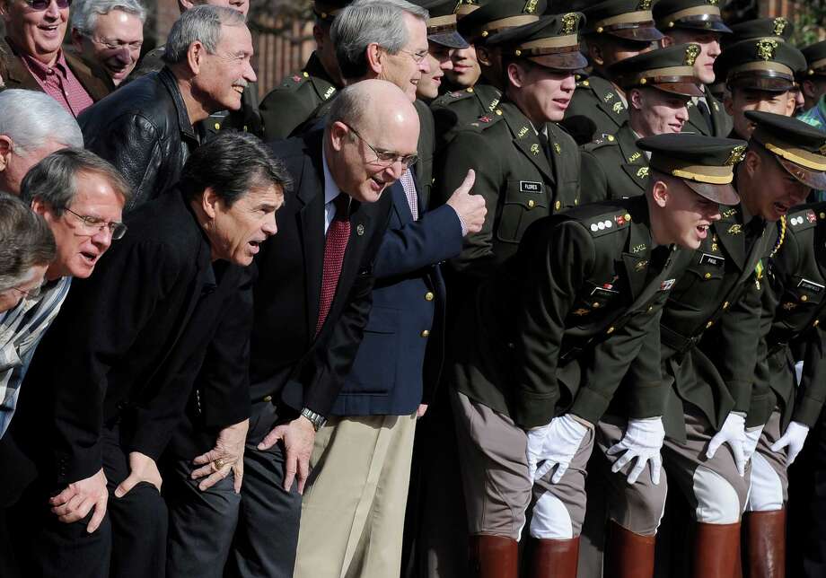 Perry helps reactivate old A&M Corps unit - Houston Chronicle