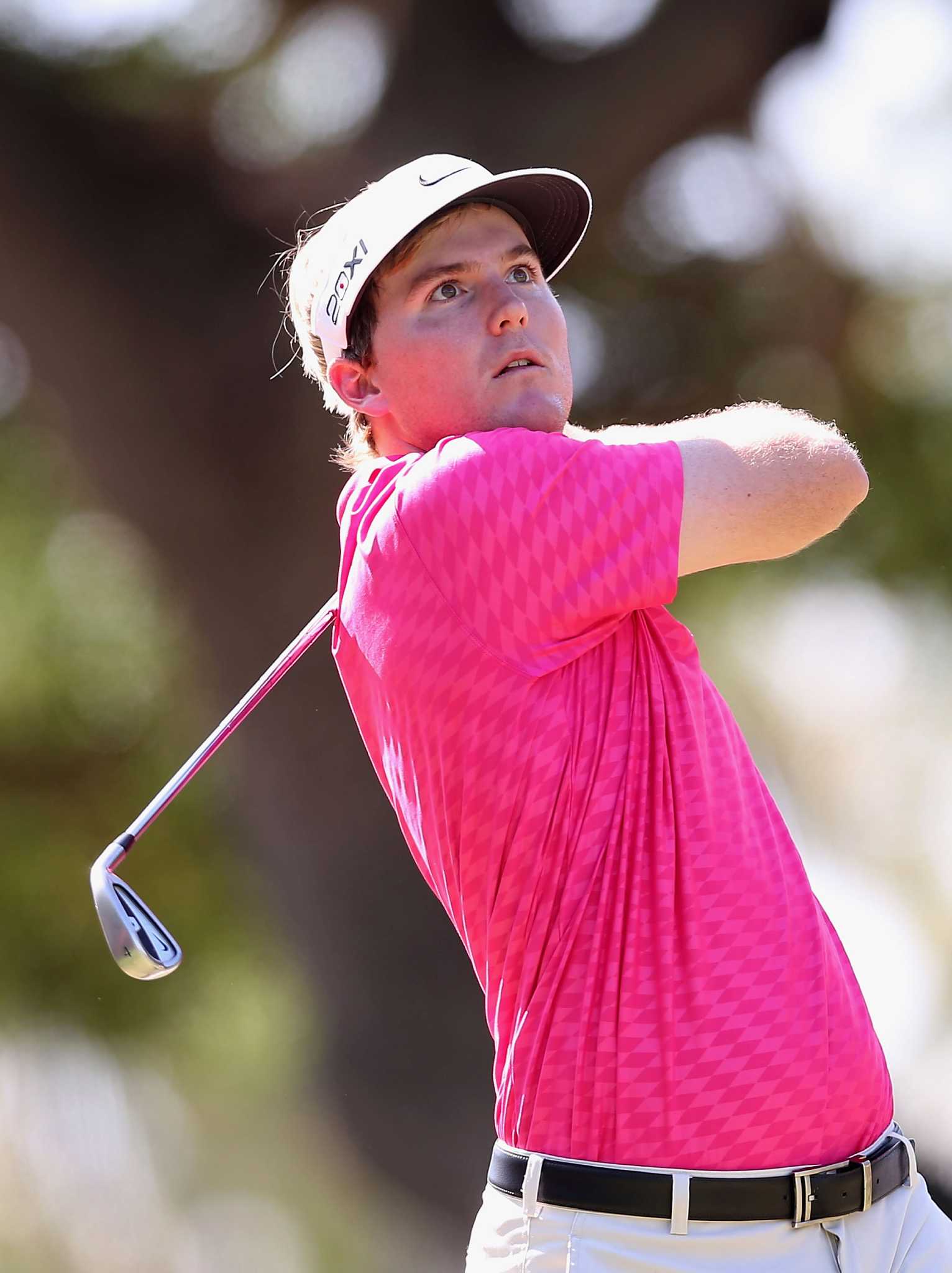 Henley wins Sony Open in PGA Tour debut