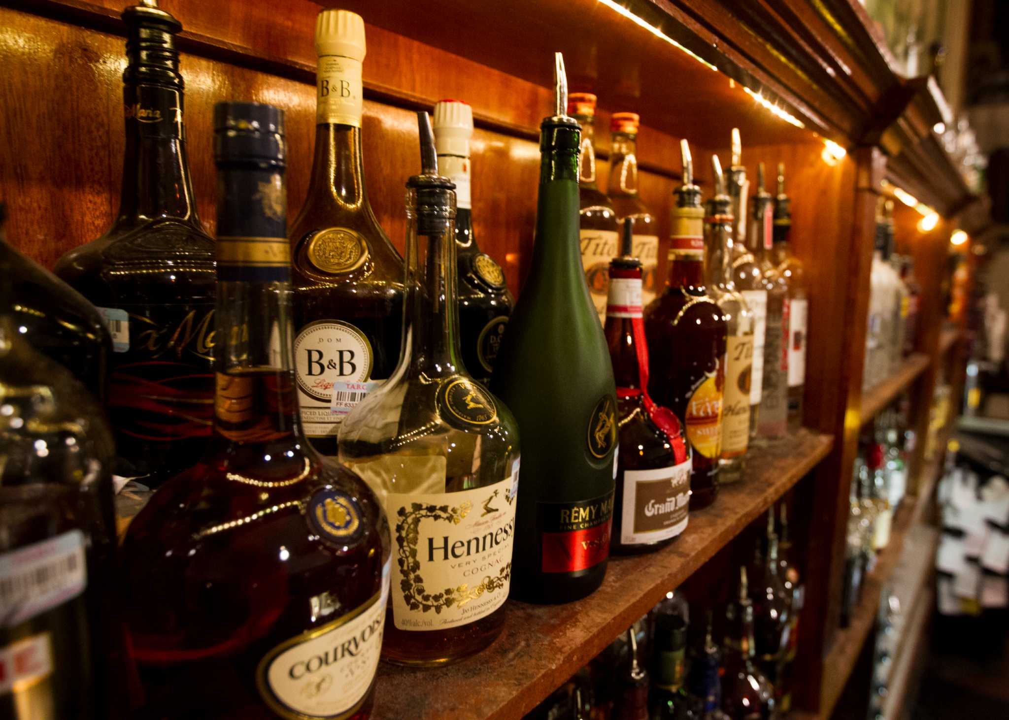 Bill Would Allow Liquor Stores To Open On Sundays bill-would-allow-liquor-stores-to-open-on-sundays