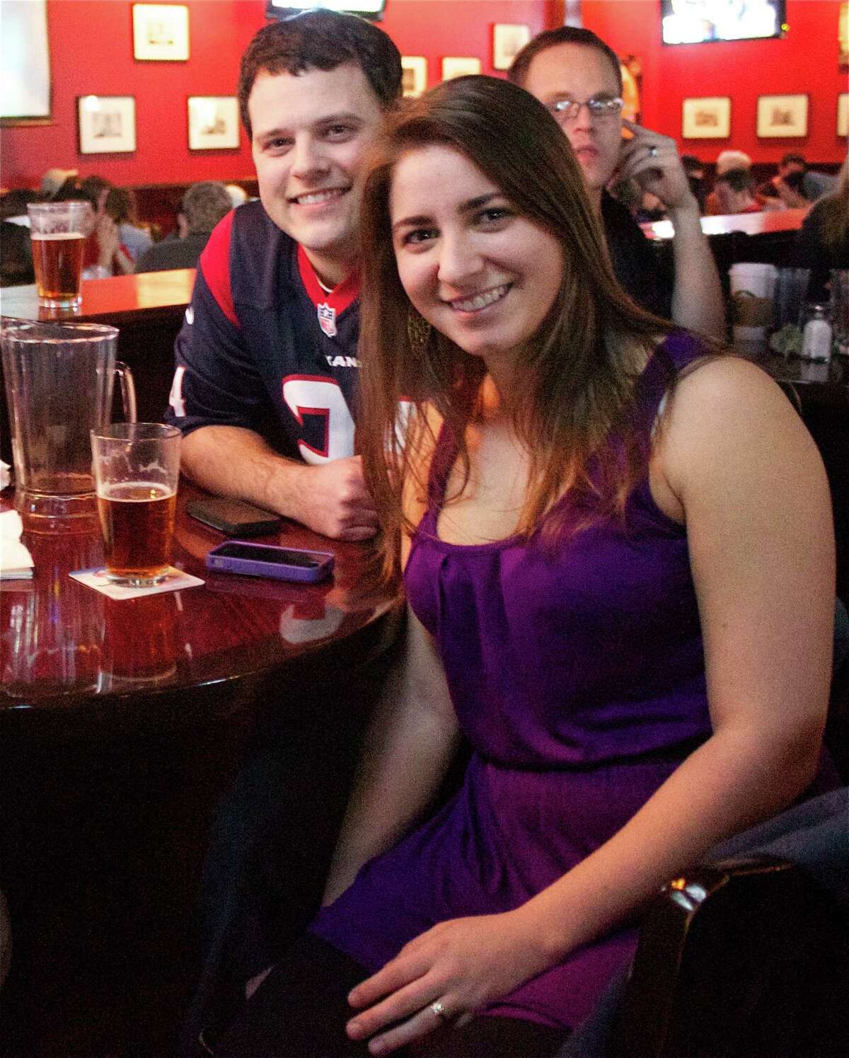 Seensters: Cheering on the home team