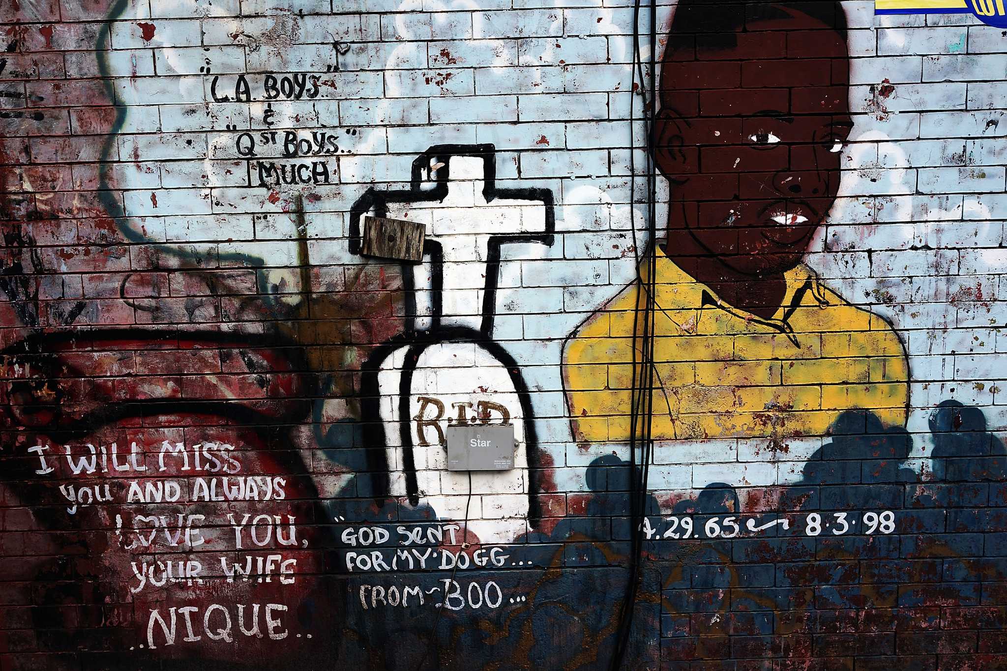 Graffiti memorials in Brooklyn