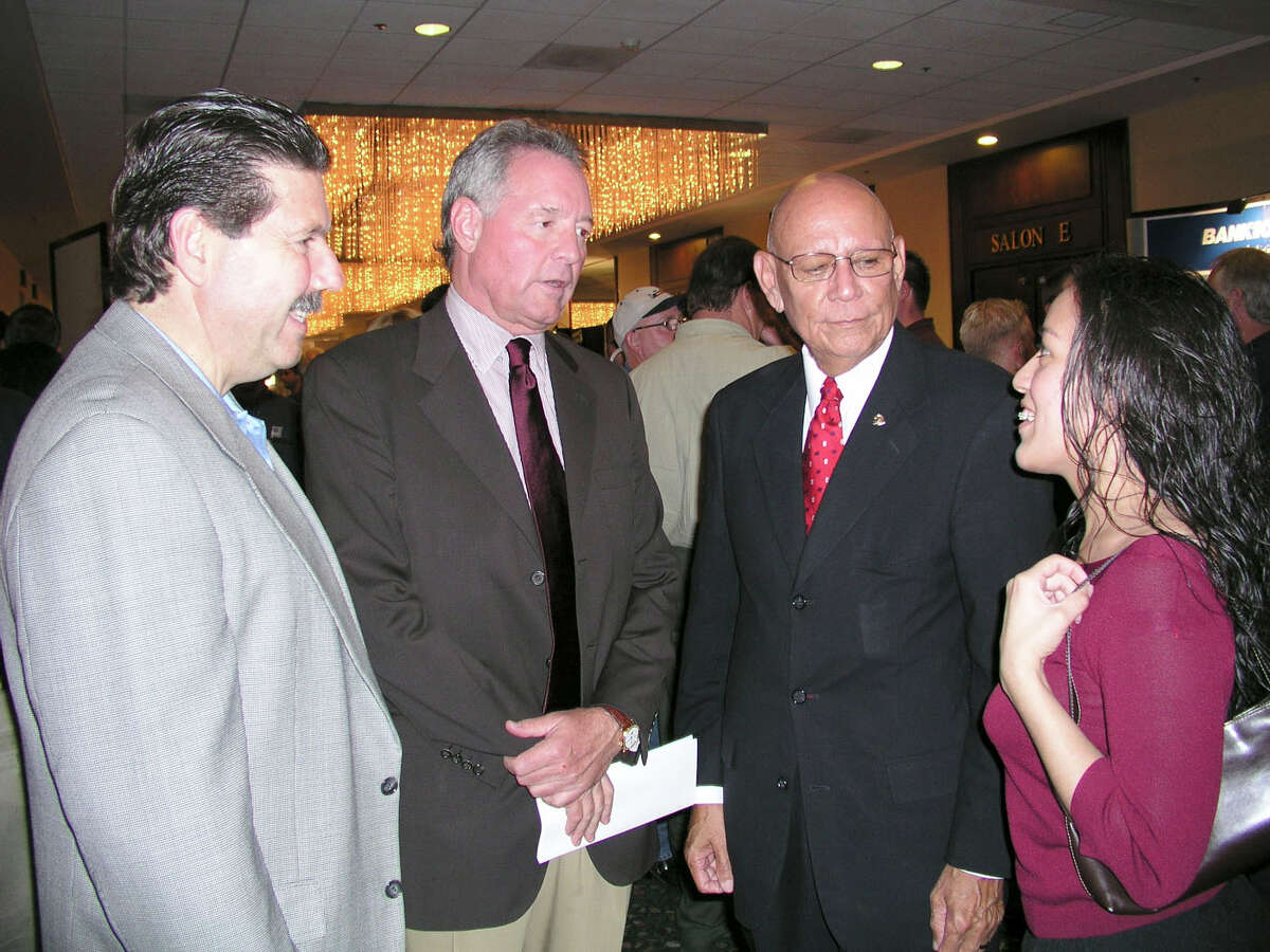 Bookbinder open to fresh ideas