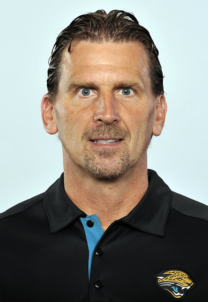 Raiders get Jaguars' Olson to run offense