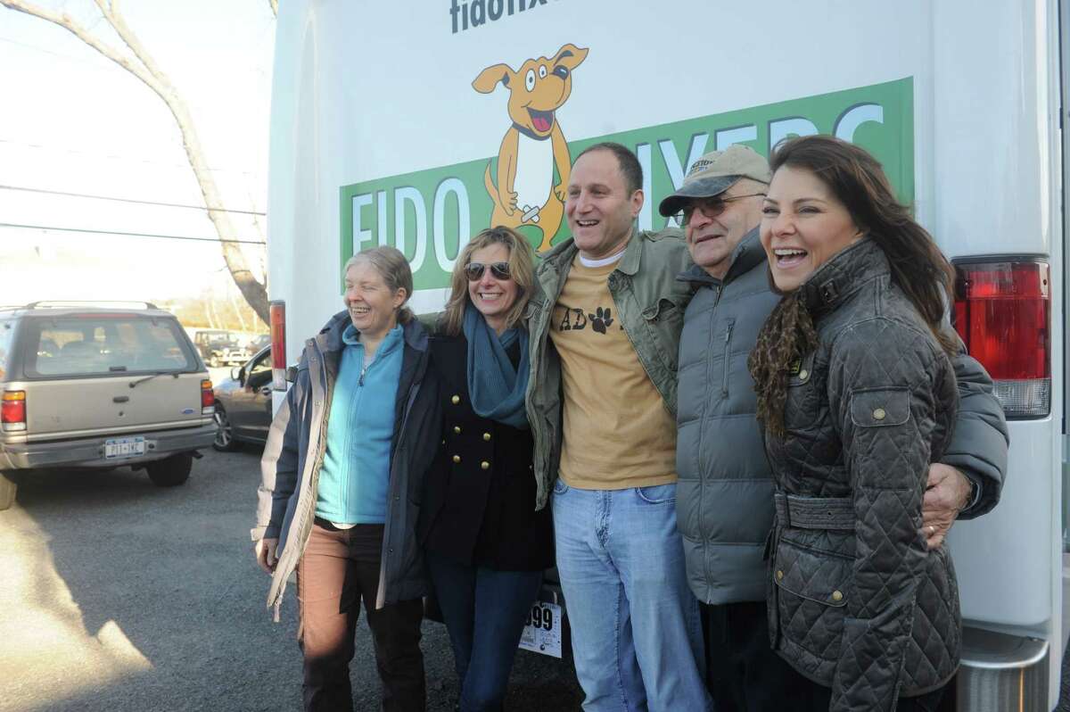 Greenwich trio fund mobile pet vehicle