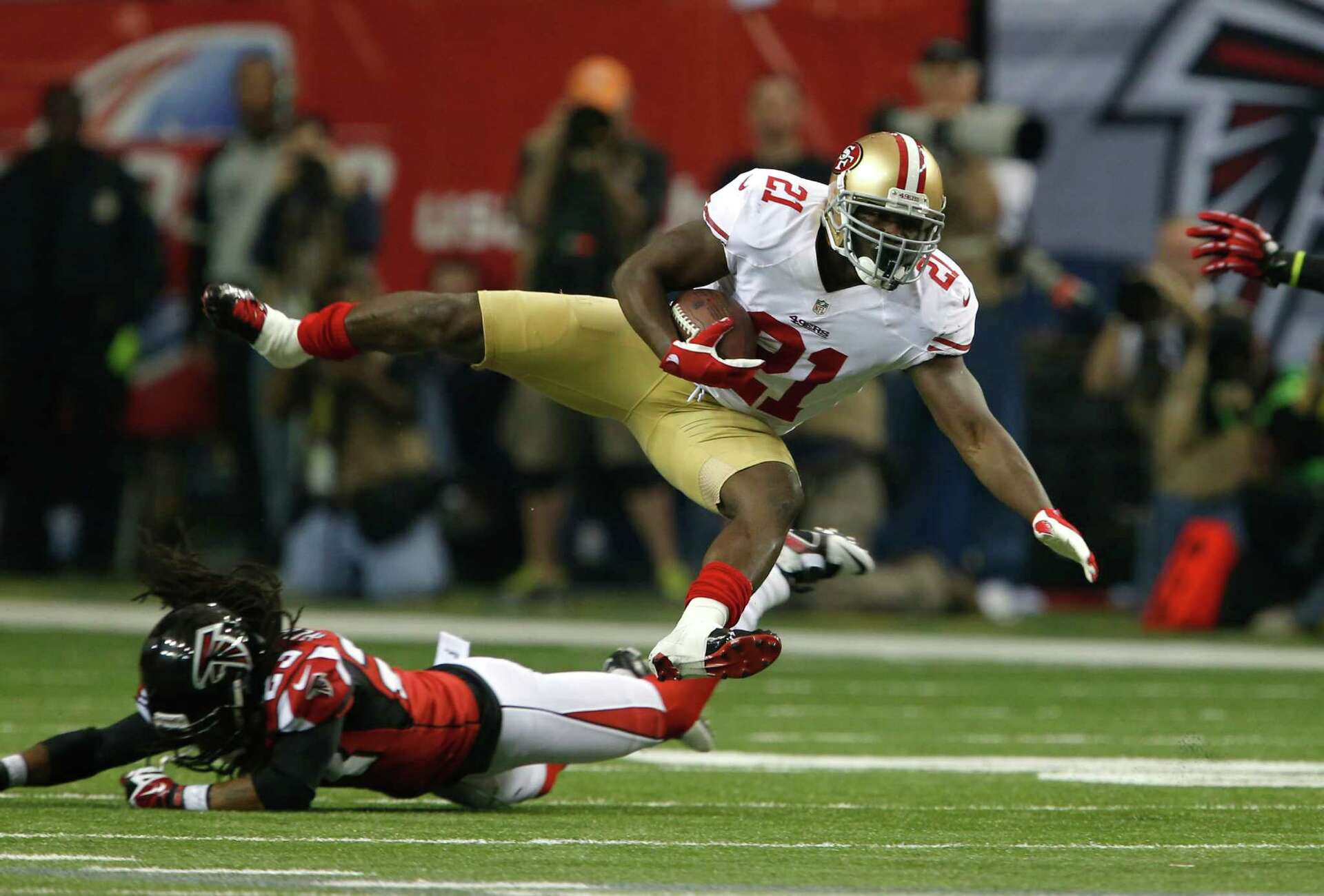 8 years of pounding pays off for Gore