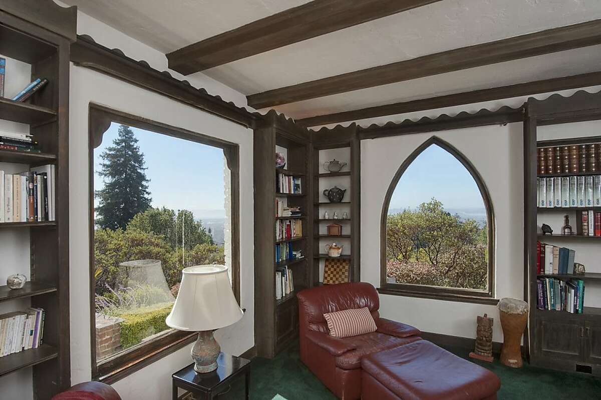 Montclair home revolves around courtyard