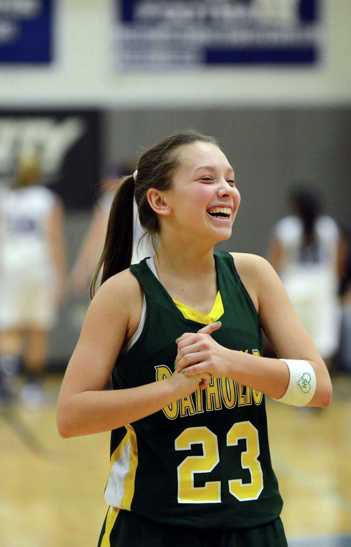 Darien girls make it five in a row with win over Trinity