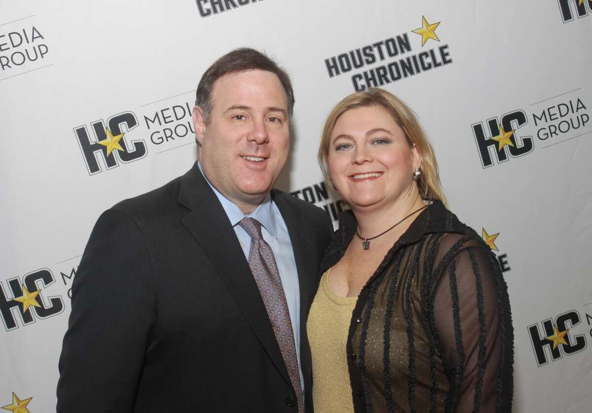 VIPs preview auto show