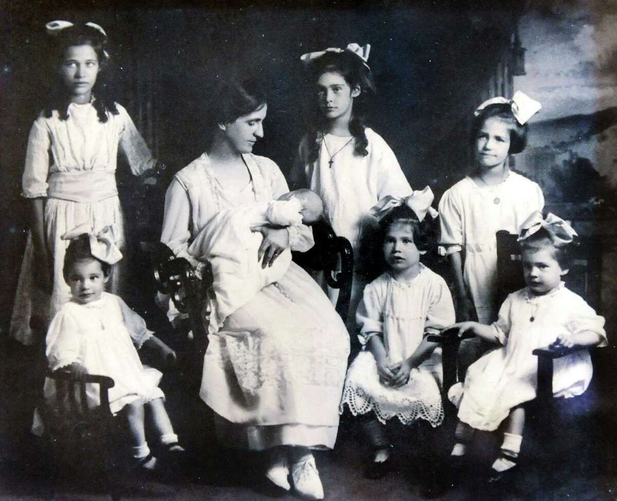 Sisters were Sisters, inseparable to the end