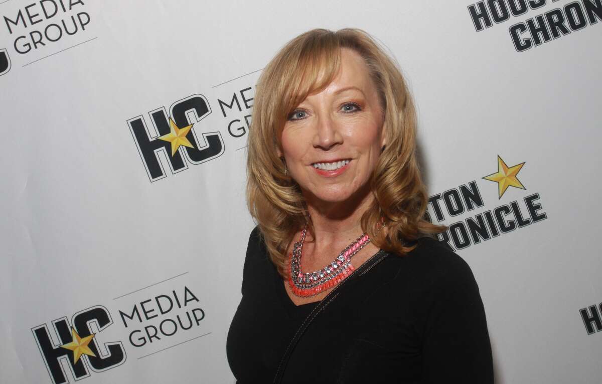 VIPs preview auto show