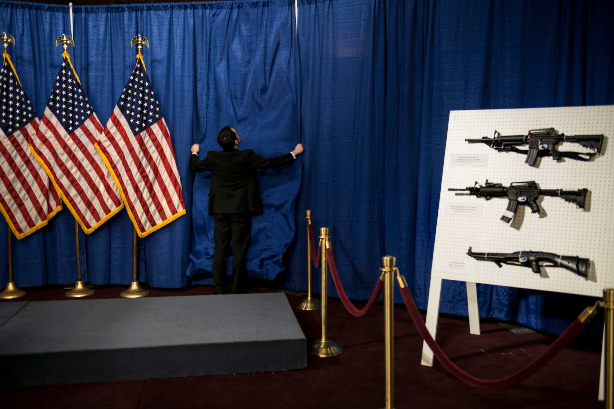 Feinstein offers new assault weapons ban