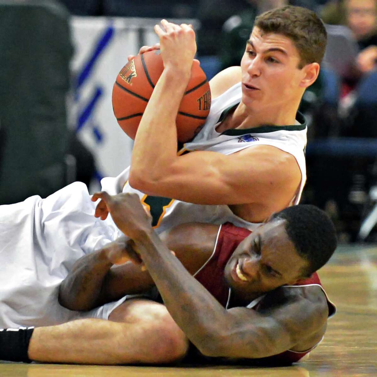 Siena has reinforcements for rematch