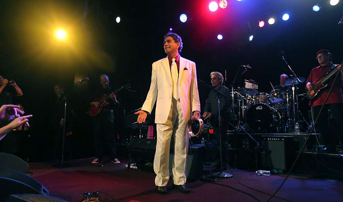 Singer Rick Stevens embraces 2nd chance