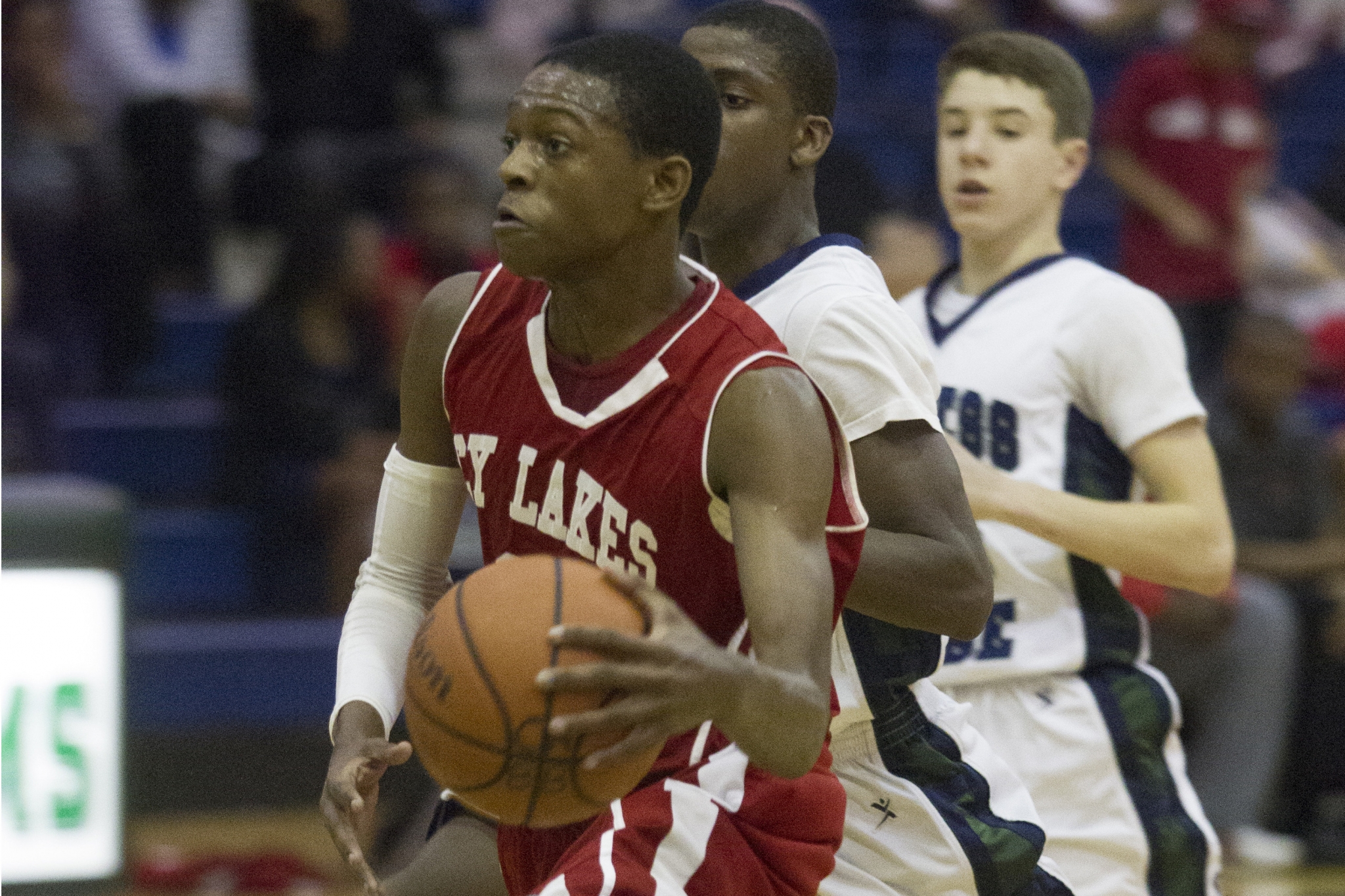 Cy Lakes' Fox emerges as freshman phenom on court