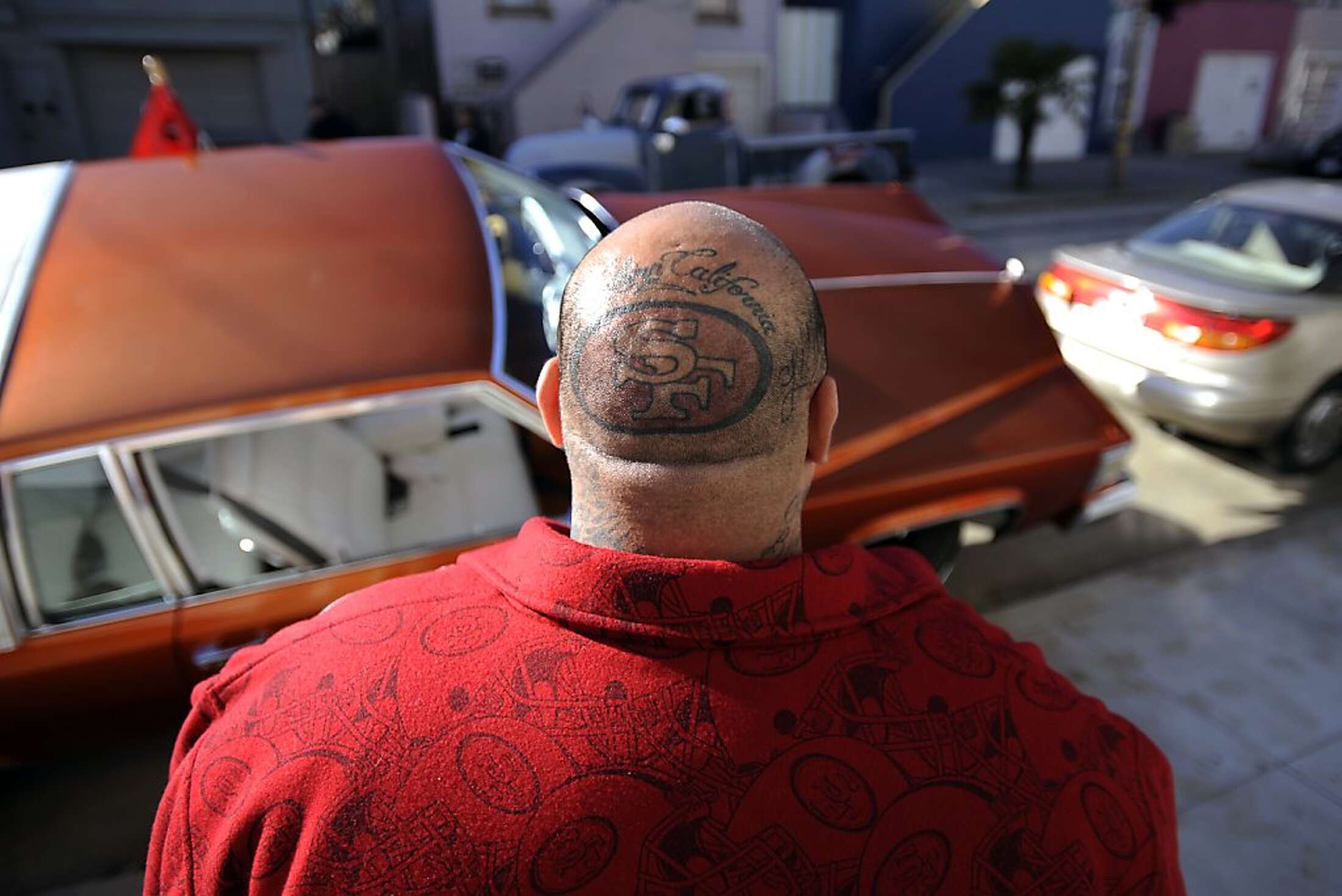 Lowrider parade for 49ers ready to dance