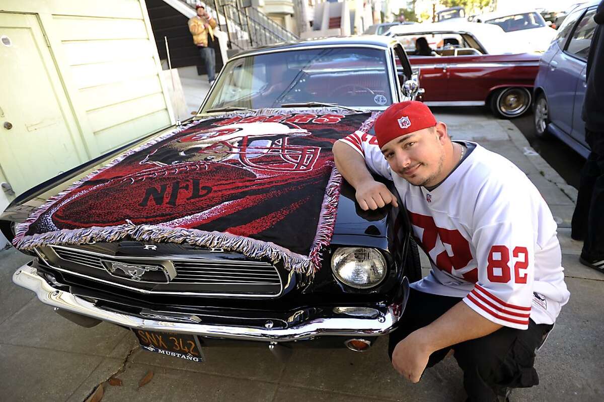 Lowrider parade for 49ers ready to dance